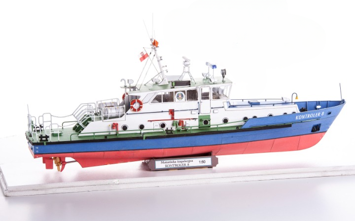 GPM Kontroler 8 Card Model Kit 1:50 - Detailed Maritime Model – Modelland